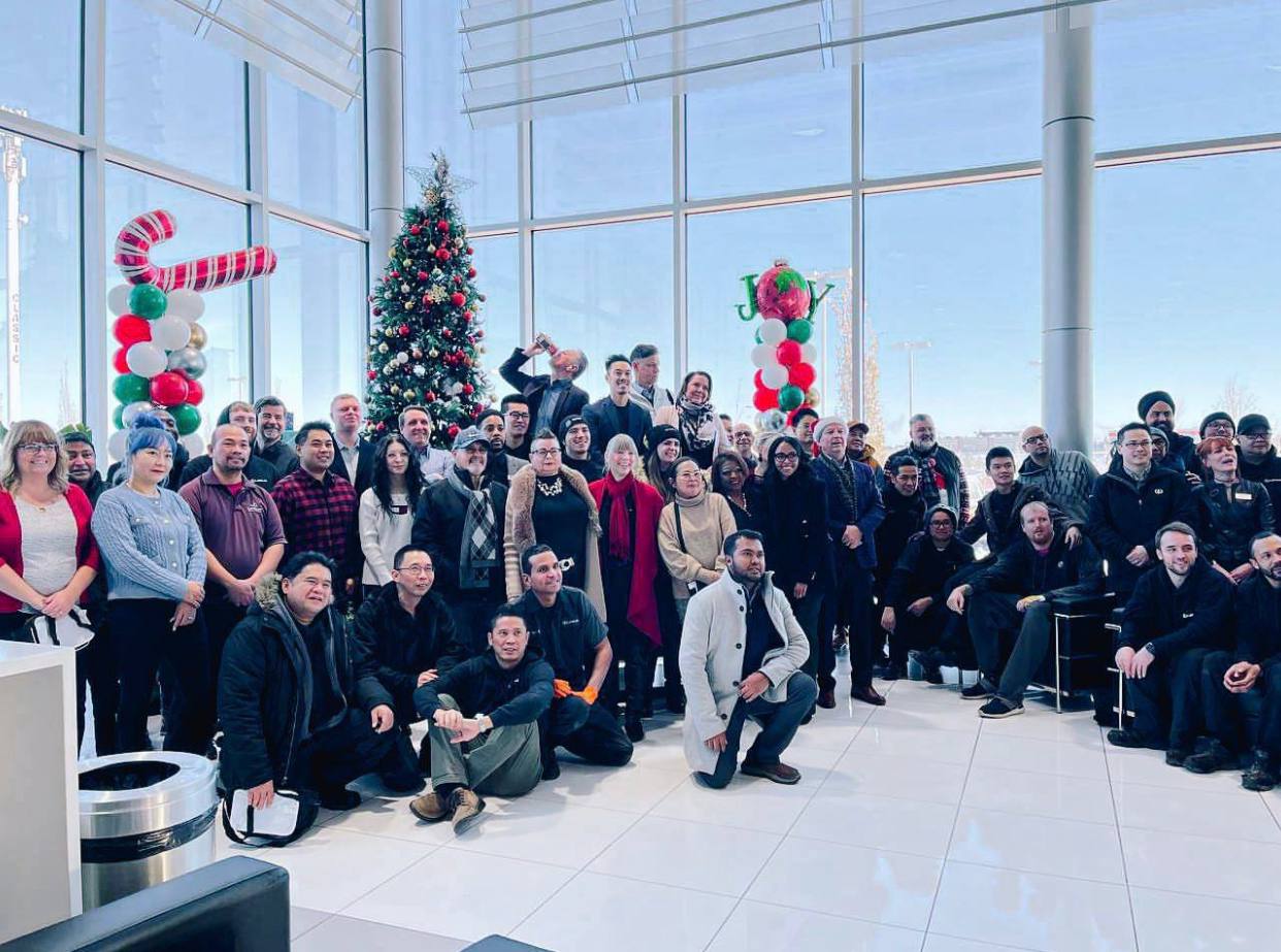 LEXUS SOUTH POINTE CELEBRATES 10 YEAR ANNIVERSARY - Lexus South Pointe