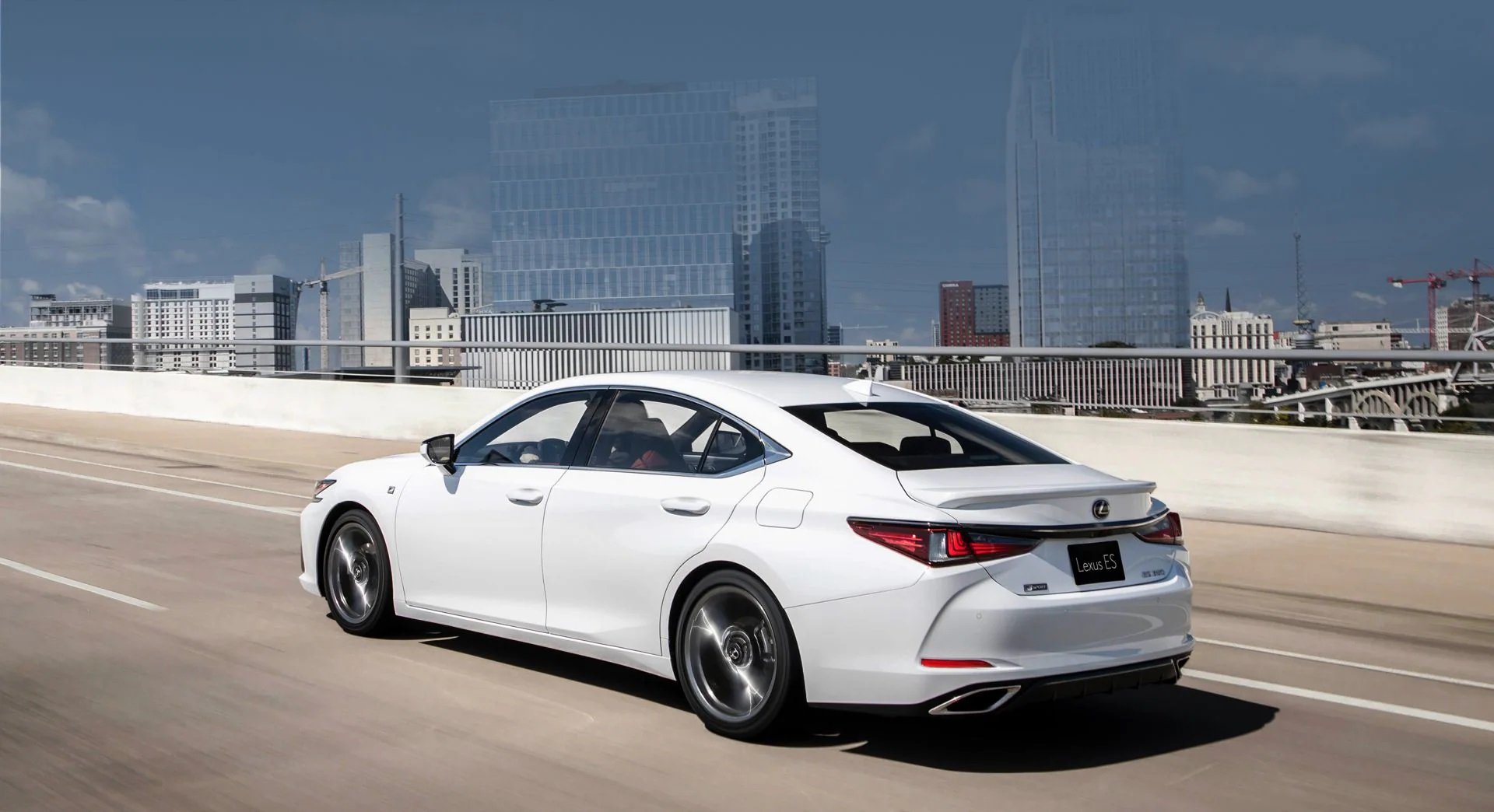 THE 2023 ES HAS THE MOST ADVANCED LEXUS TECH TO DATE - Lexus South Pointe