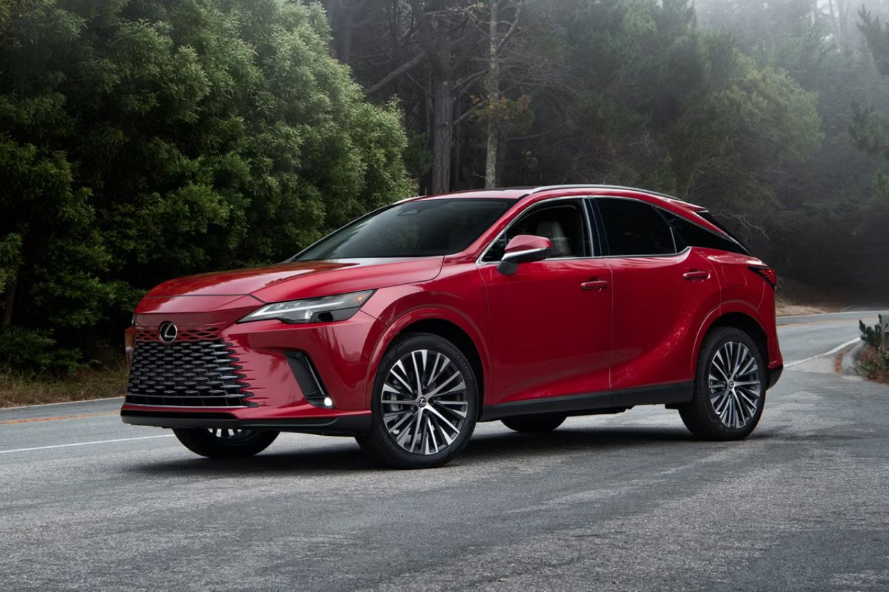 Top 5 Most Fuel-Efficient Lexus Models (2025)