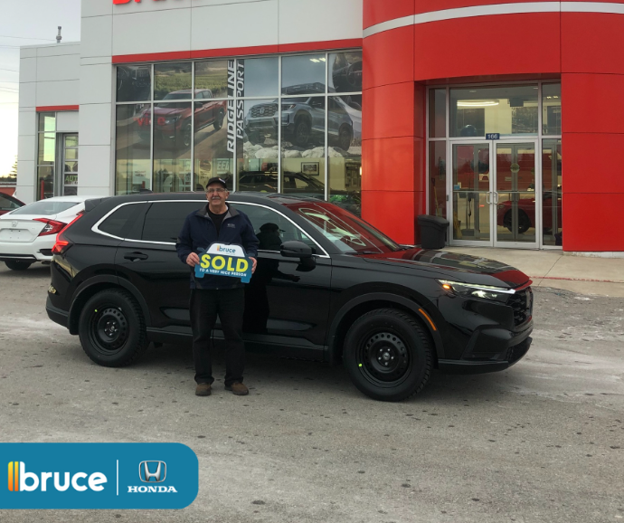 Raymond & Elise Doucette / 2024 Honda CR-V | Bruce Honda