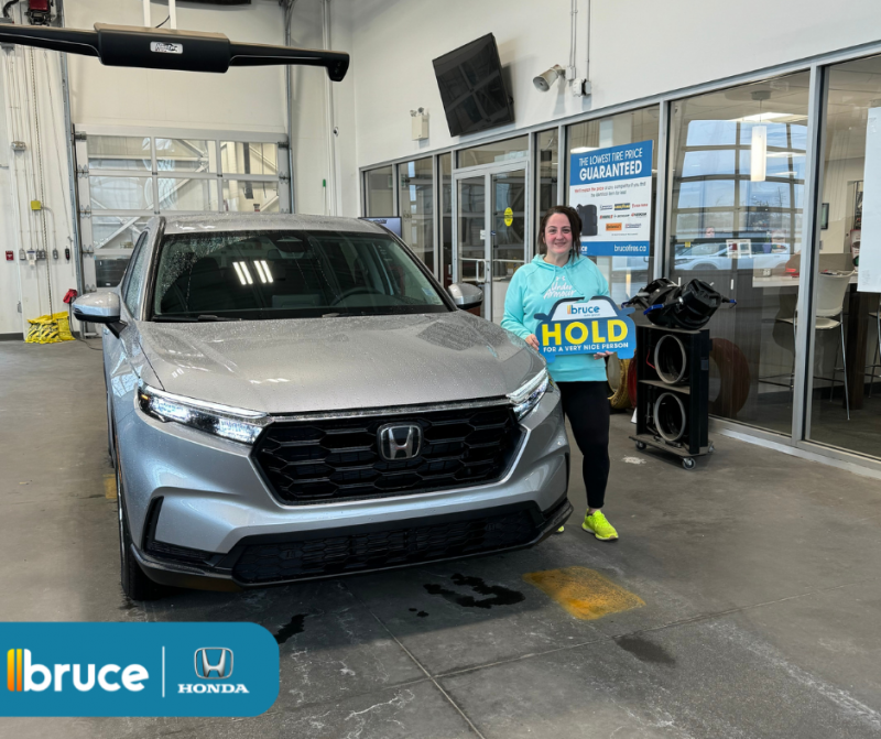 Amanda Thibault / 2024 Honda CR-V | Bruce Honda