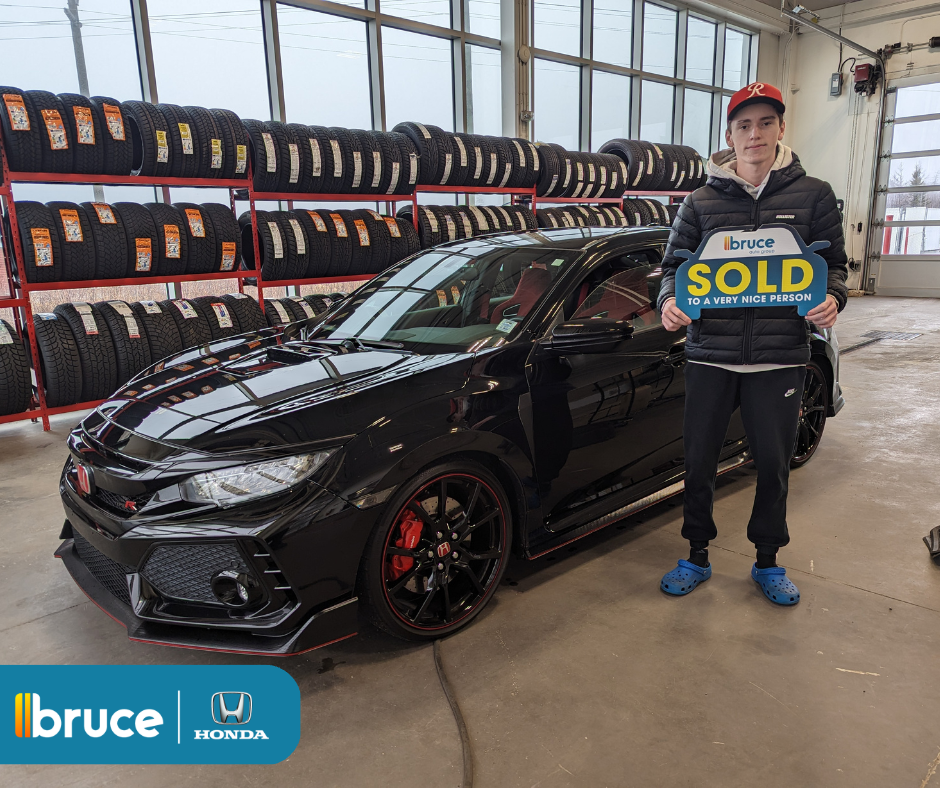Jamie Via / 2017 Honda Civic | Bruce Honda