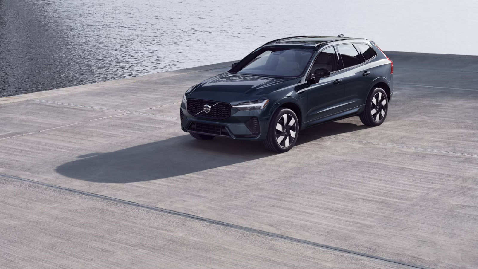 The Safety Technologies of the 2024 Volvo XC60 - Volvo Cars Lakeridge