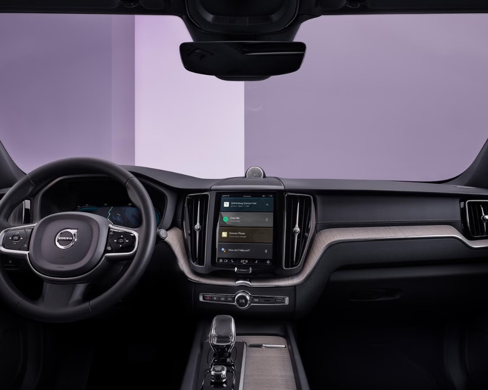 2025 Volvo XC60 Plug-in Hybrid – Efficiency Meets Luxury - Volvo Cars ...