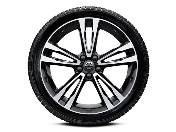 Volvo V90 Cross Country - Volvo Cars Victoria